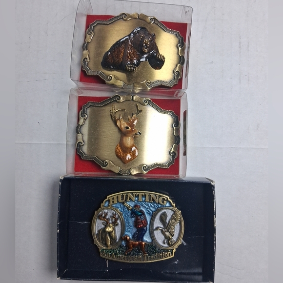 Accessories | 3 Lot Grizzly Bear Buck Hunter 3 Belt Buckles Sportsman ...